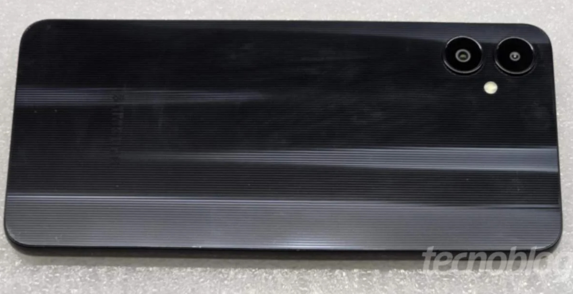 次世代Galaxy Aシリーズ、久々の大幅モデルチェンジか A05の実機画像がリーク | スマホダイジェスト